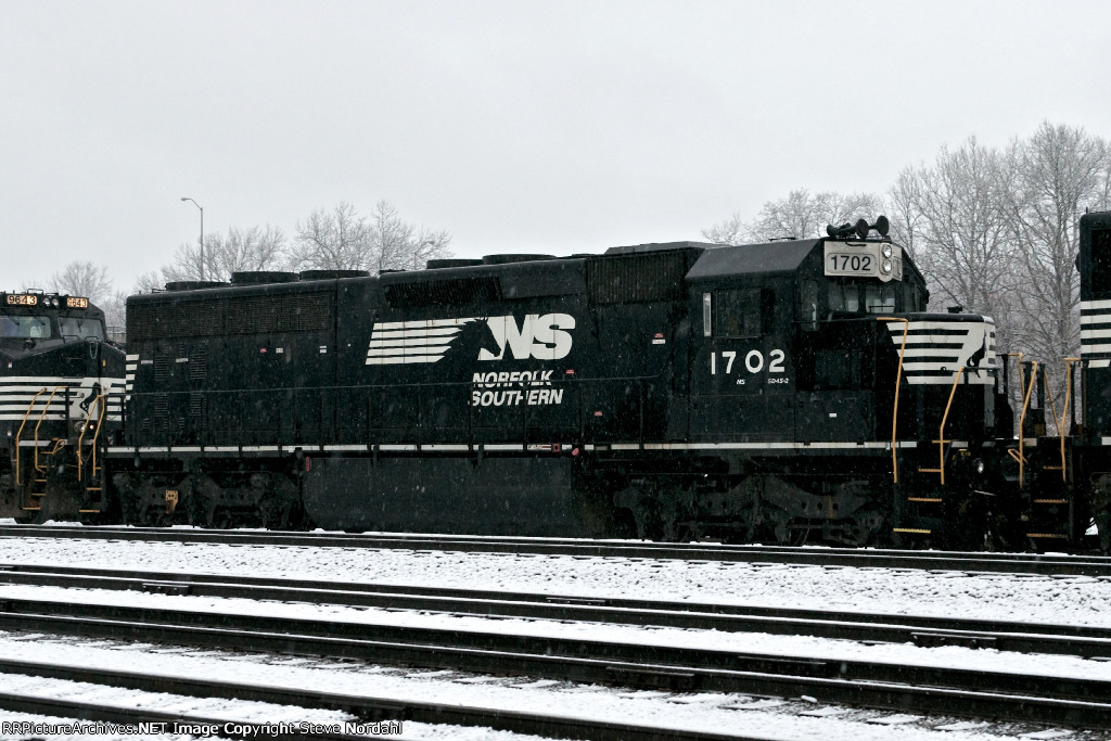 NS-19G